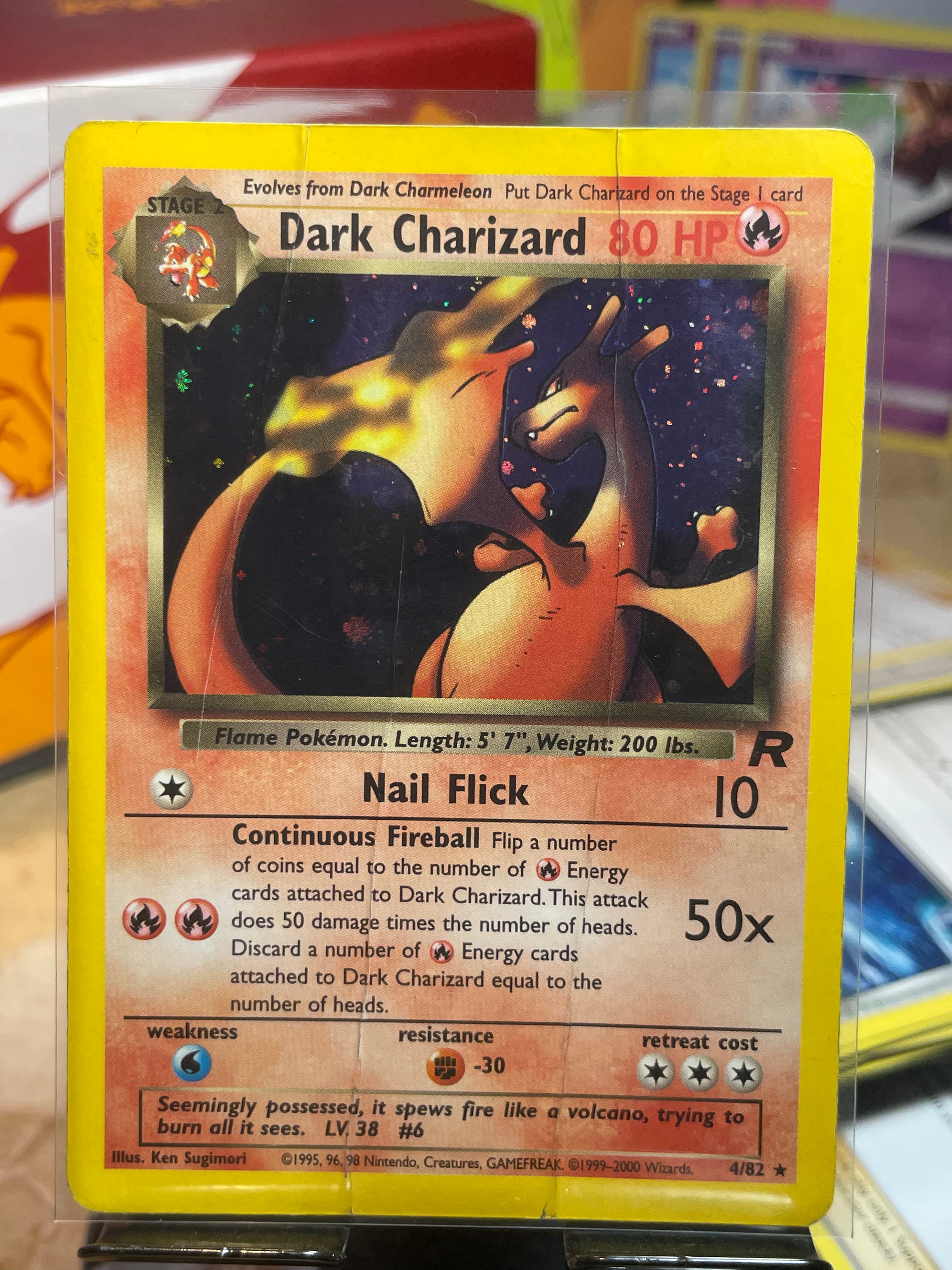 2000 Dark Charizard #4 Team Rocket [CREASED] – PAXI.club